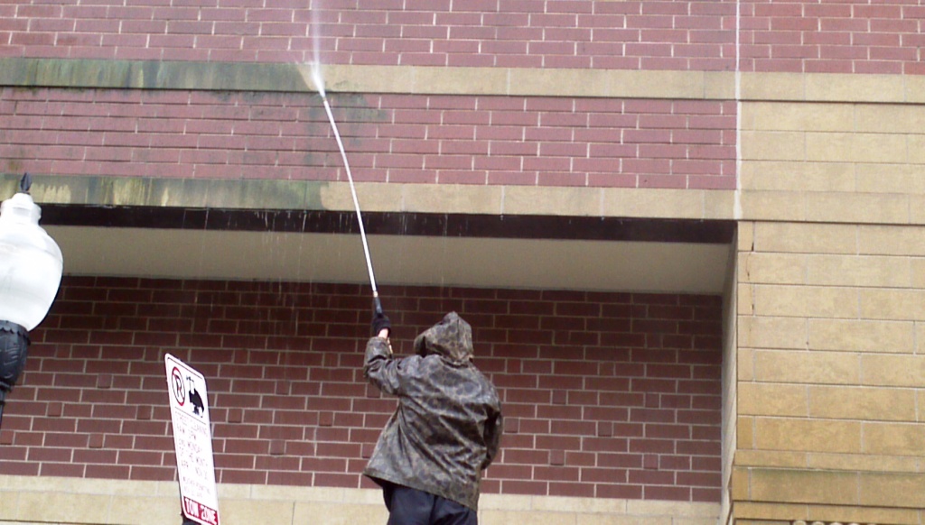 Commercial - Brick Wall Washing - Sparkle Wash Cuyahoga County